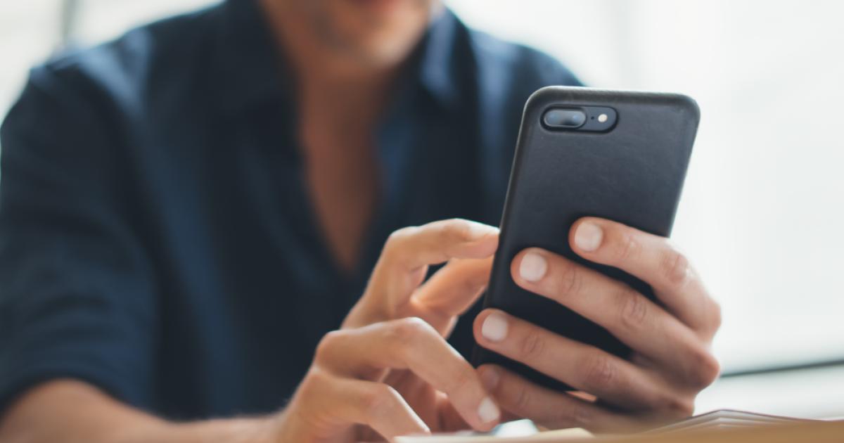 Confronting The Crisis Of Smartphone Addiction Gulf Coast Catholic